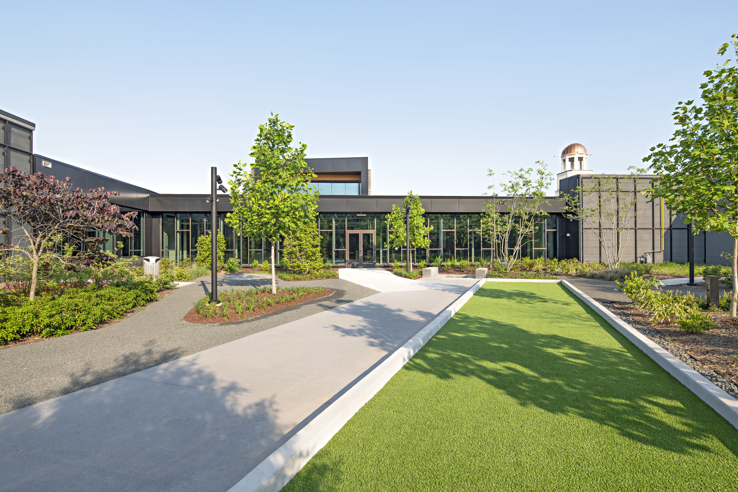 Invitae East Coast Lab + Production Facility