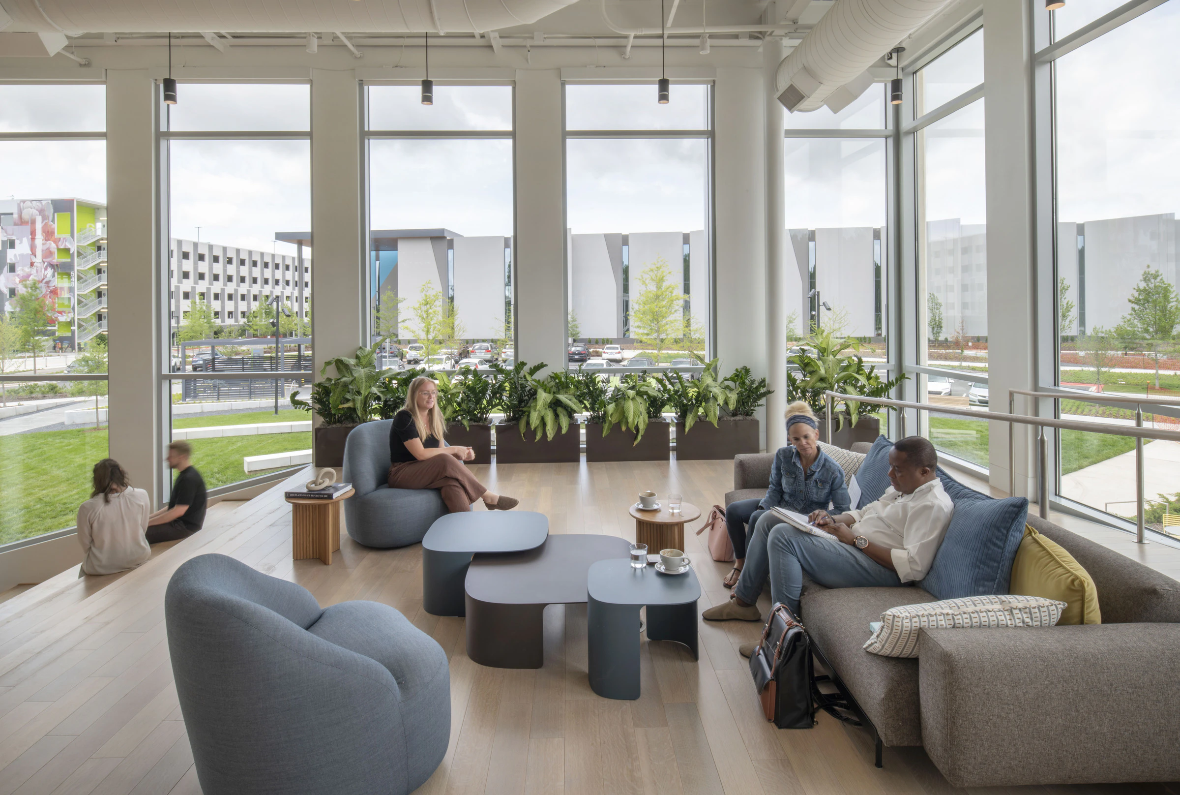 sPARK Axis Amenities Center